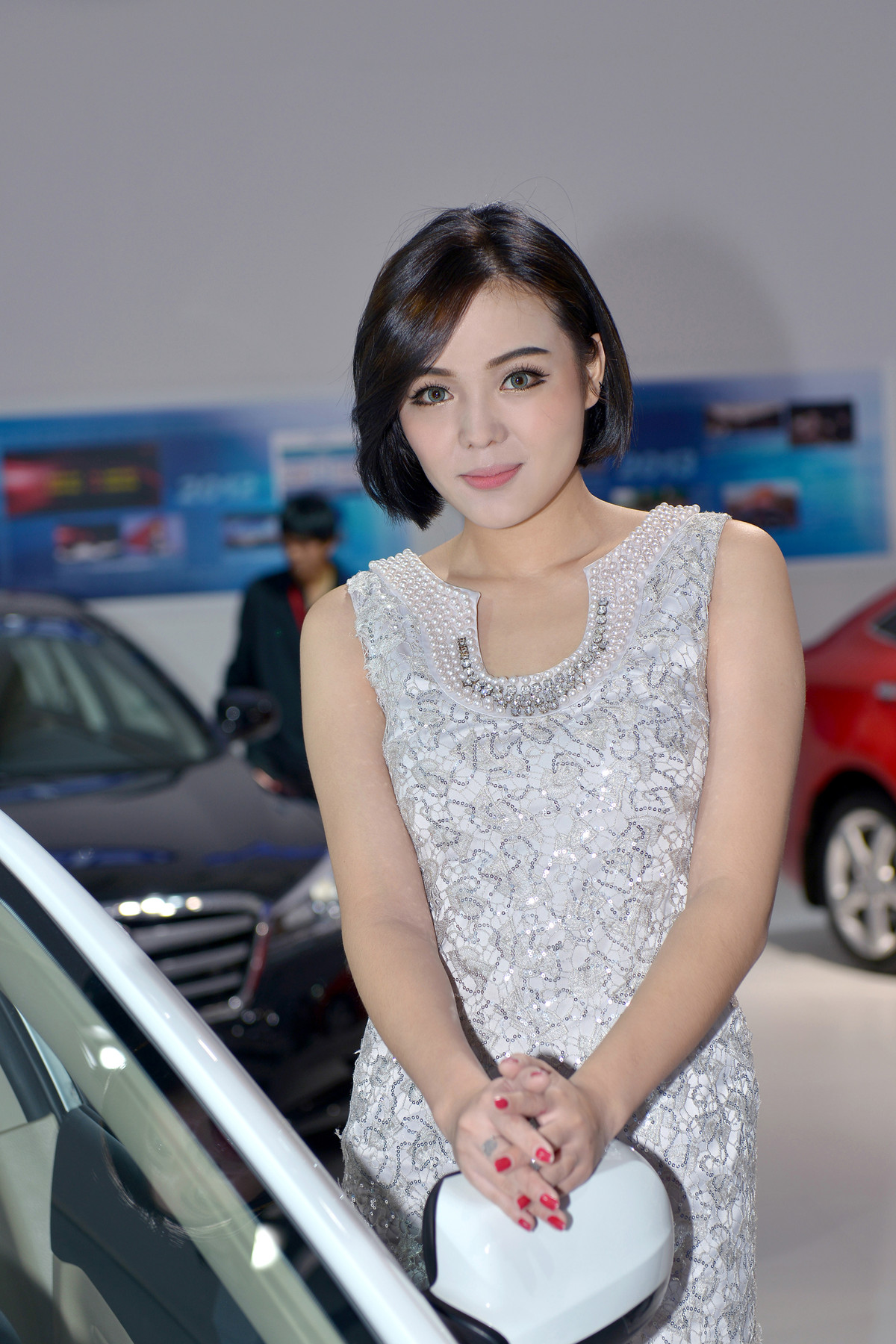 一组车展美女（冲冲喜）-中关村在线摄影论坛
