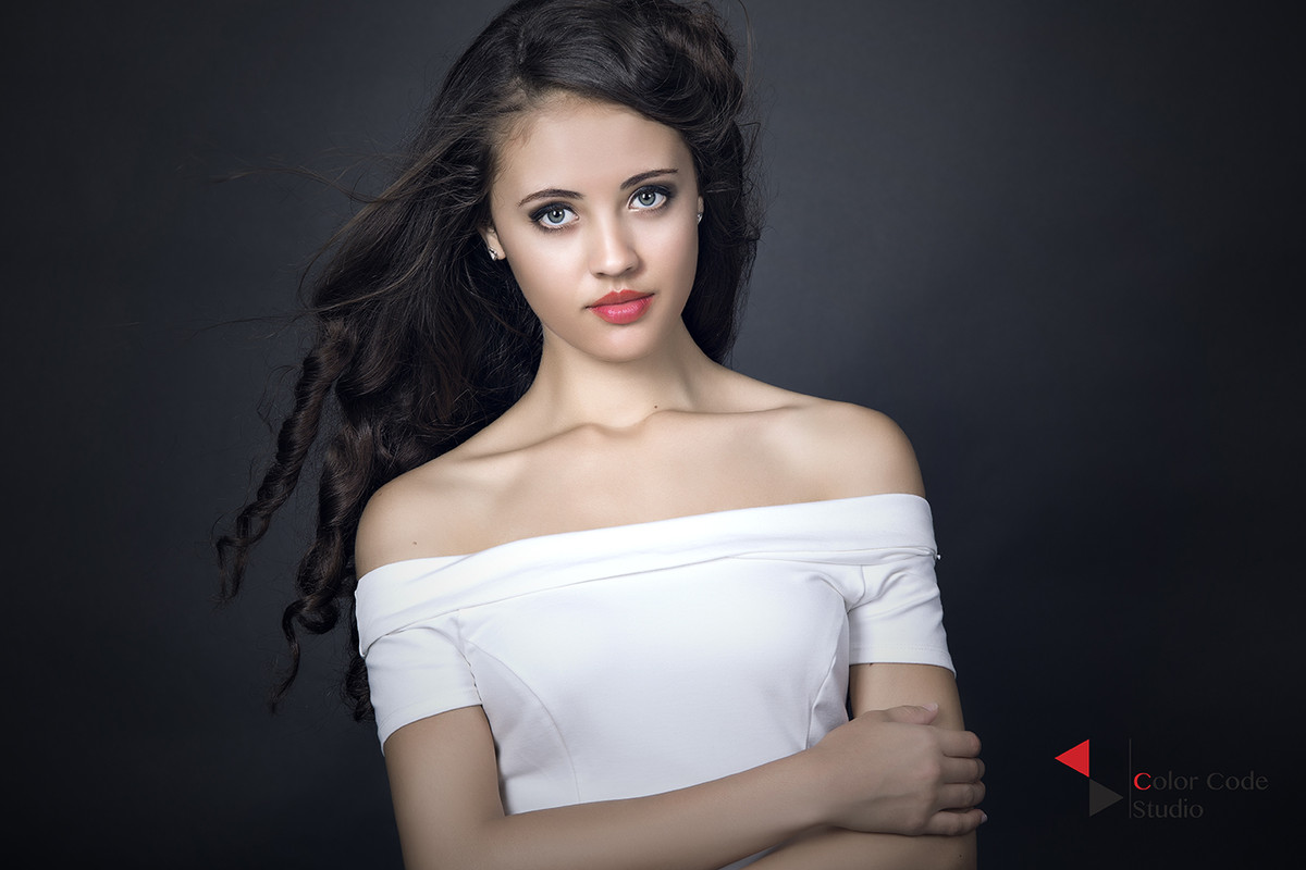 Miss NewZealand----Zanle Louw-中关村在线摄影论坛