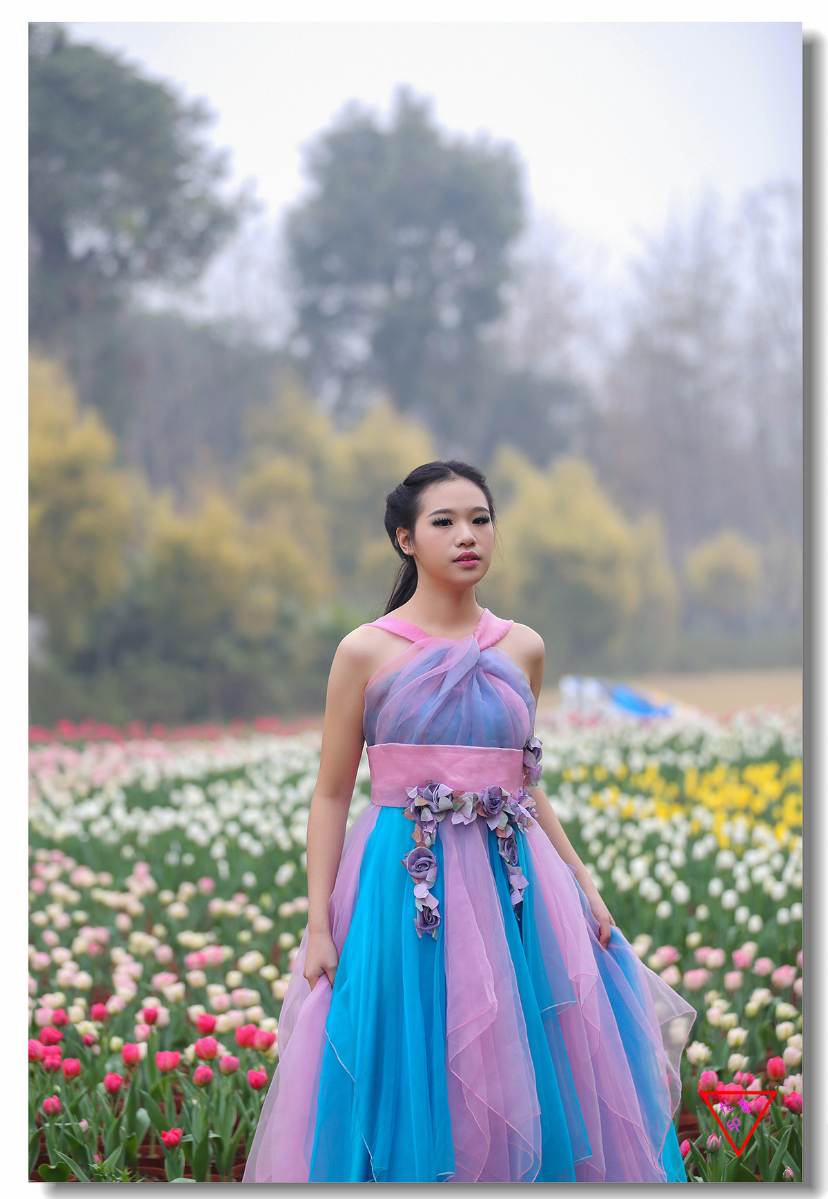 穿粉蓝色婚纱的美女-中关村在线摄影论坛