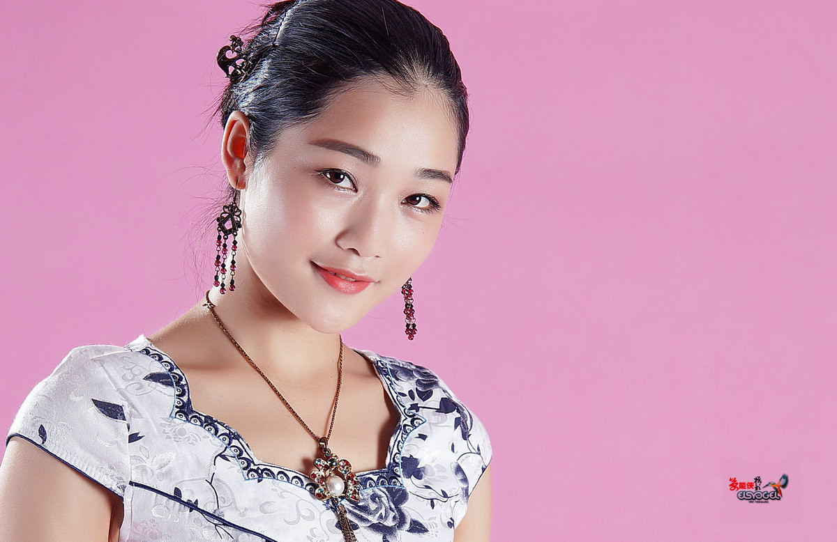 【青花瓷旗袍姑娘】---小春-中关村在线摄影论坛