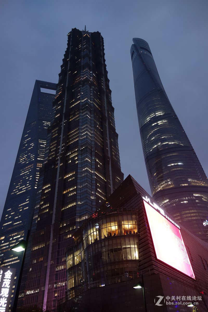 掌灯时分的陆家嘴-中关村在线摄影论坛