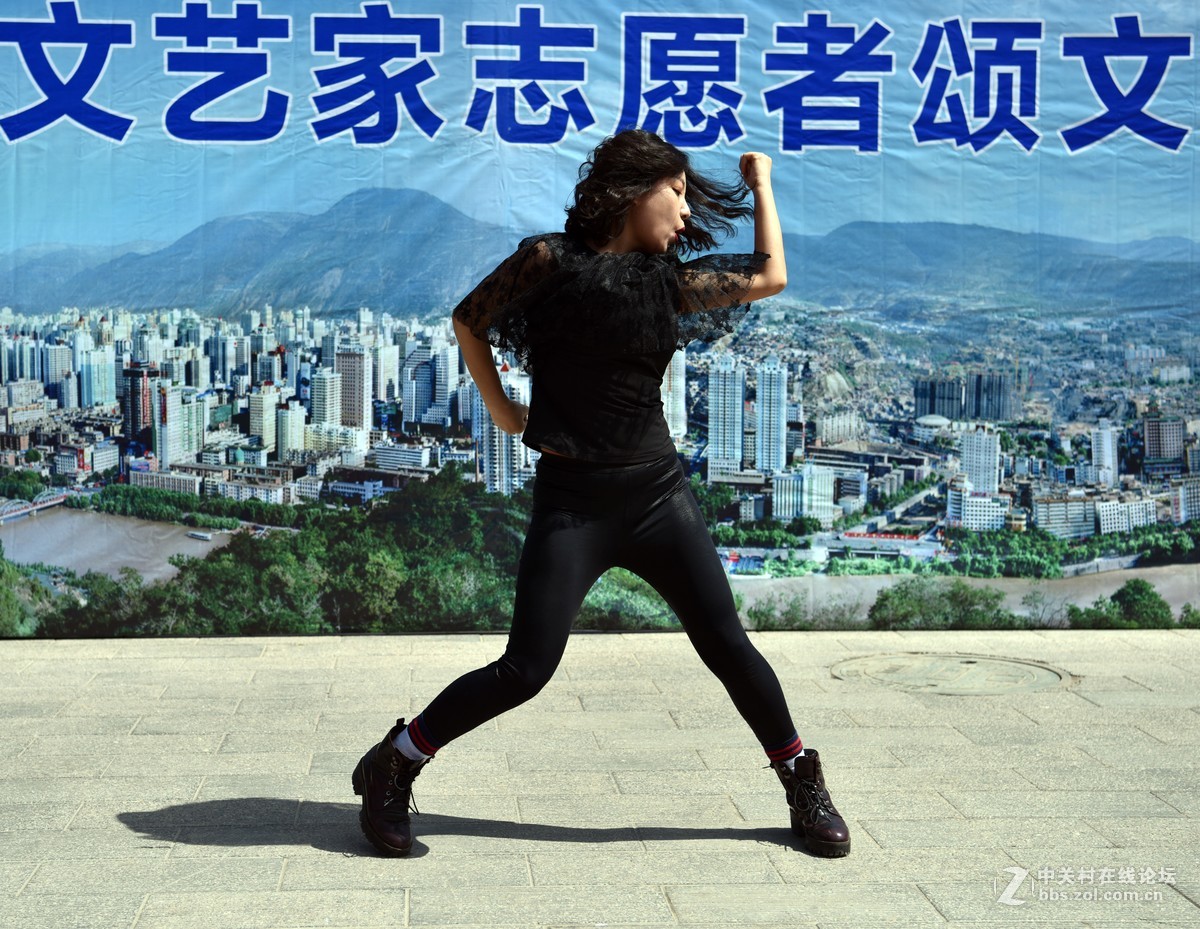 抓拍“街舞者”-中关村在线摄影论坛