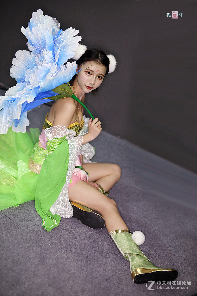 手举莲花（QQJOY）-中关村在线摄影论坛