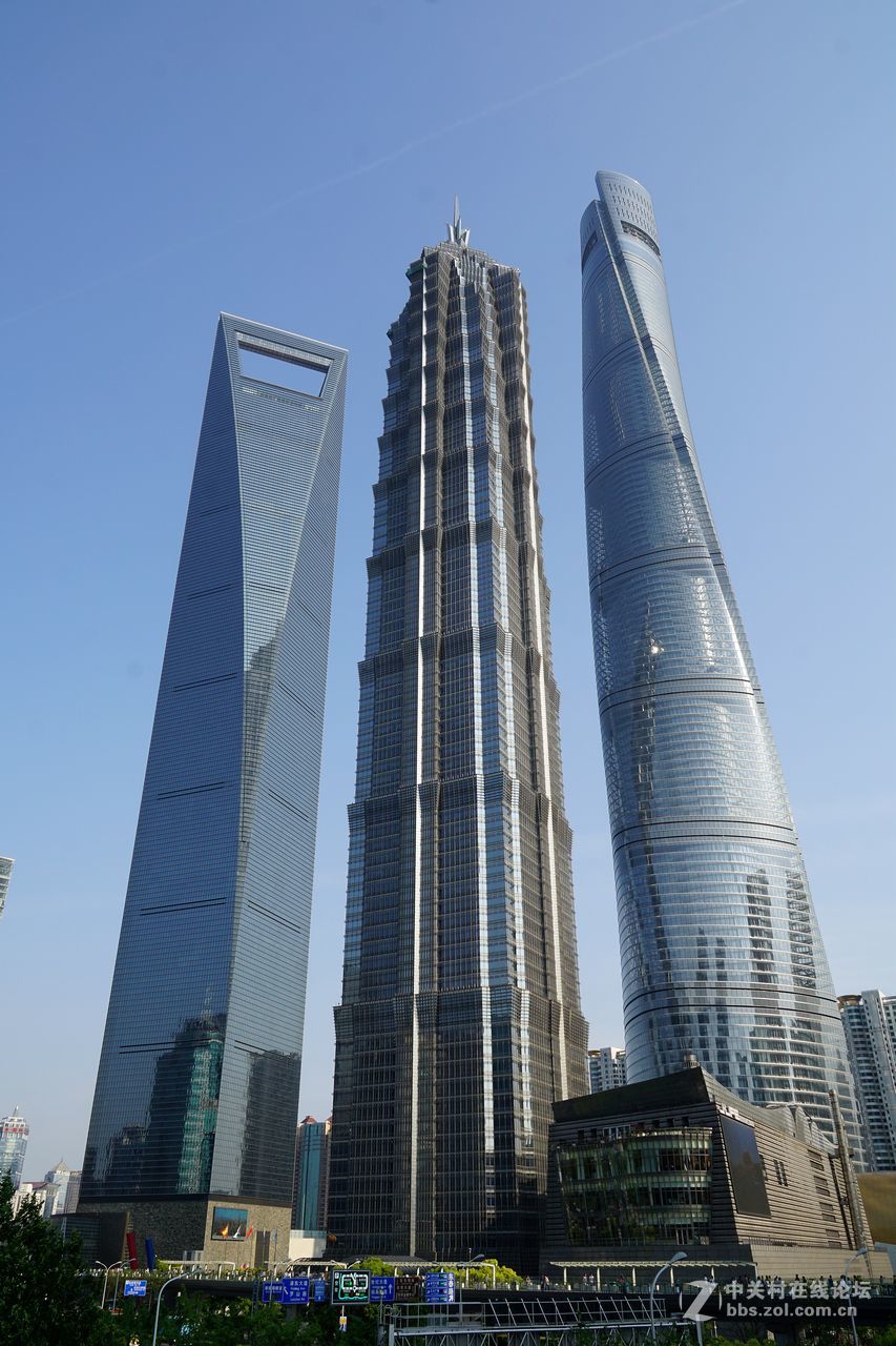 一组浦东陆家嘴拍的照片——祝贺好友光影寻梦荣任重庆论坛版主-中关村在线摄影论坛