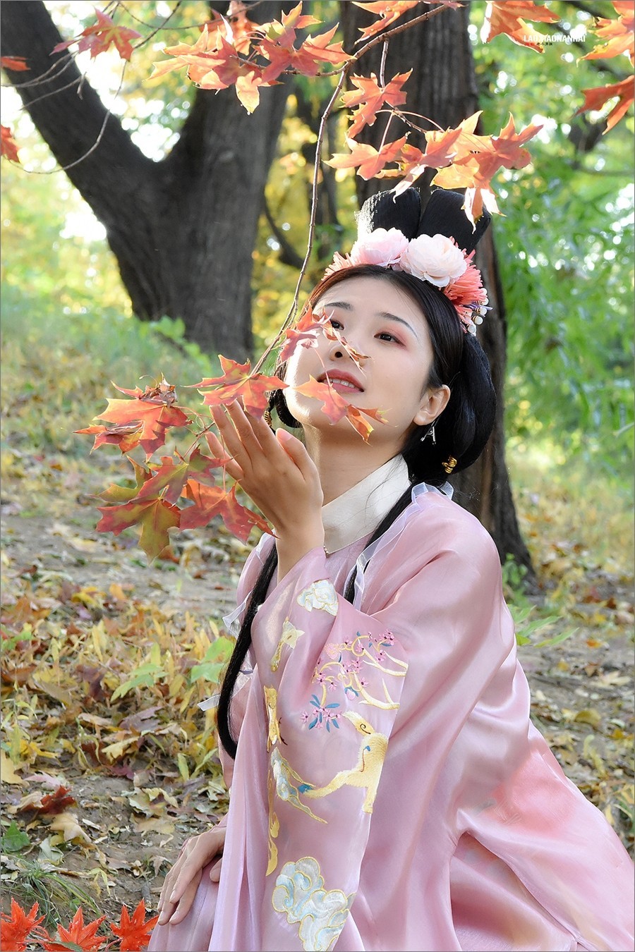 2020年第652贴-颐和园人像抓拍（1209F)-中关村在线摄影论坛