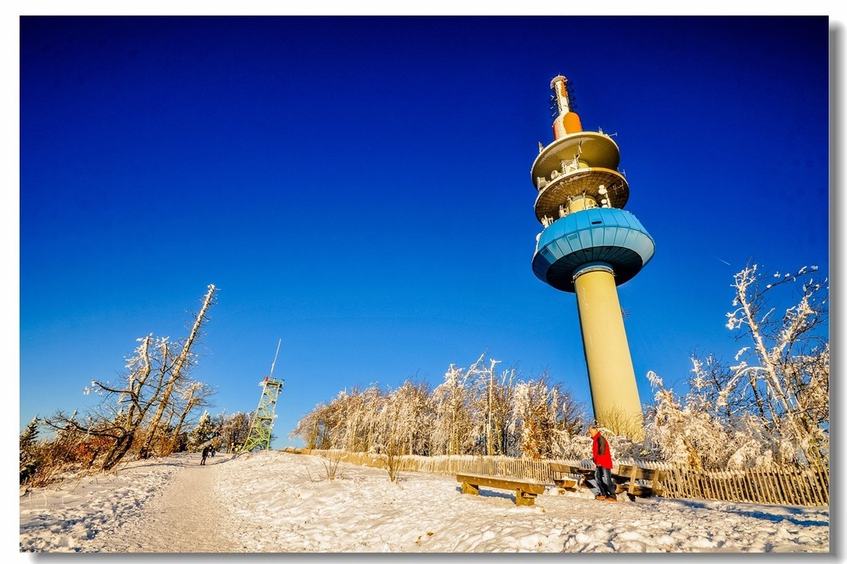 携“蓝山雪影”--祝师友兔年吉祥，健康平安！！！-中关村在线摄影论坛