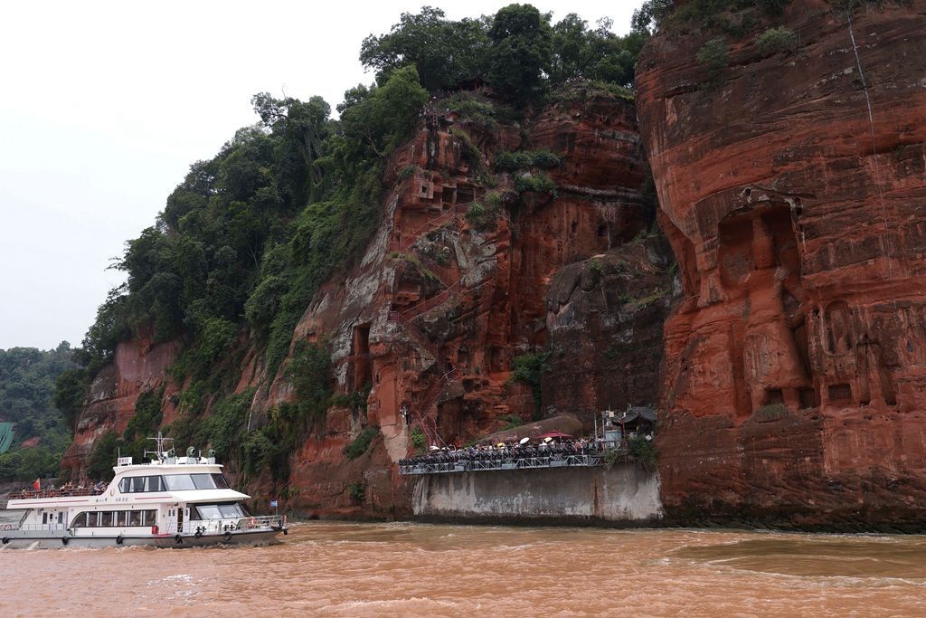 水上看乐山大佛-中关村在线摄影论坛