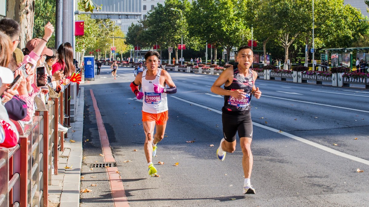 “大连新闻传媒集团”杯第33届大连马拉松赛（一）-中关村在线摄影论坛