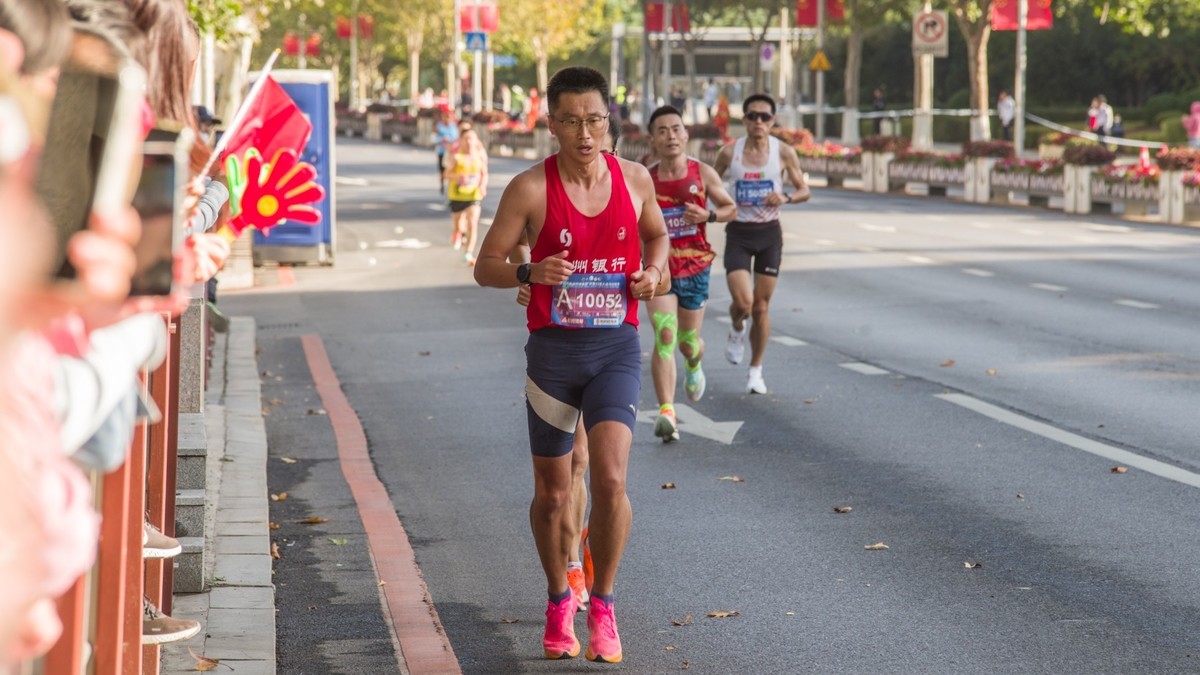 “大连新闻传媒集团”杯第33届大连马拉松赛（二）-中关村在线摄影论坛