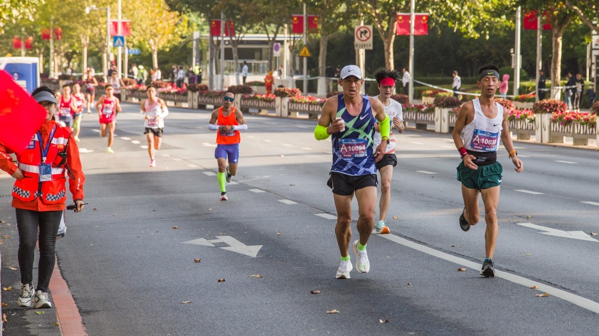 “大连新闻传媒集团”杯第33届大连马拉松赛（二）-中关村在线摄影论坛