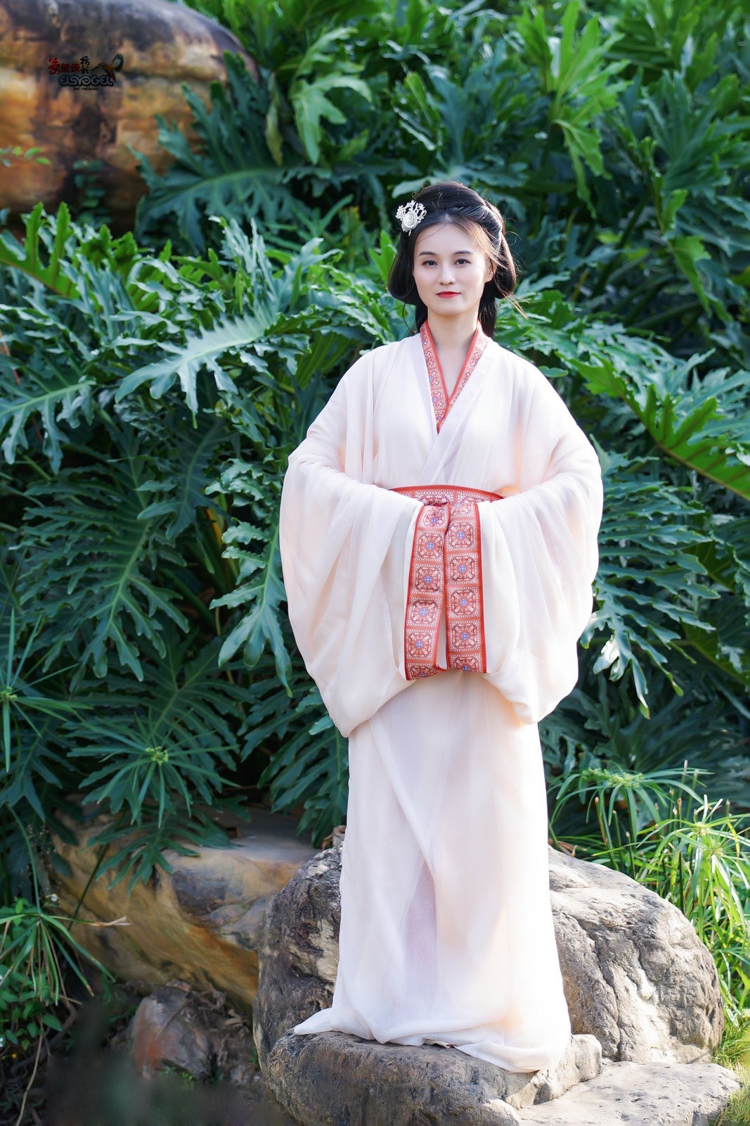 【石溪边战国女神】--- 沛阳-中关村在线摄影论坛