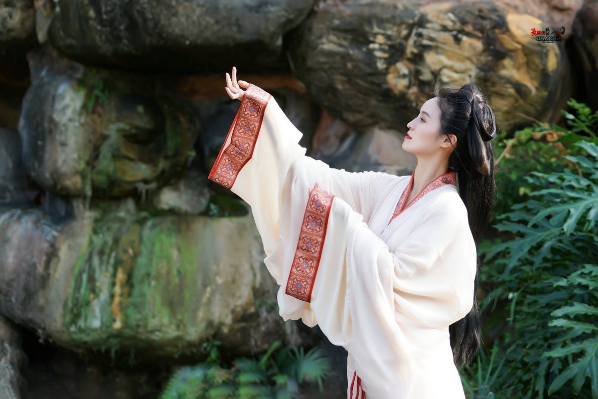 【石溪边战国女神】--- 沛阳-中关村在线摄影论坛