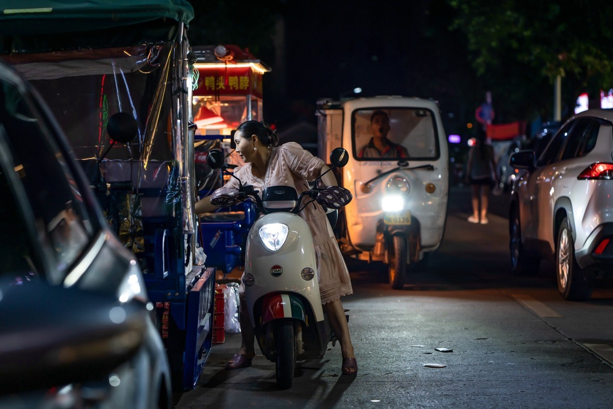 a7Rm4A+Zeiss Batis 85F1.8 ( 夜拍美食一条街 )试机镜-中关村在线摄影论坛
