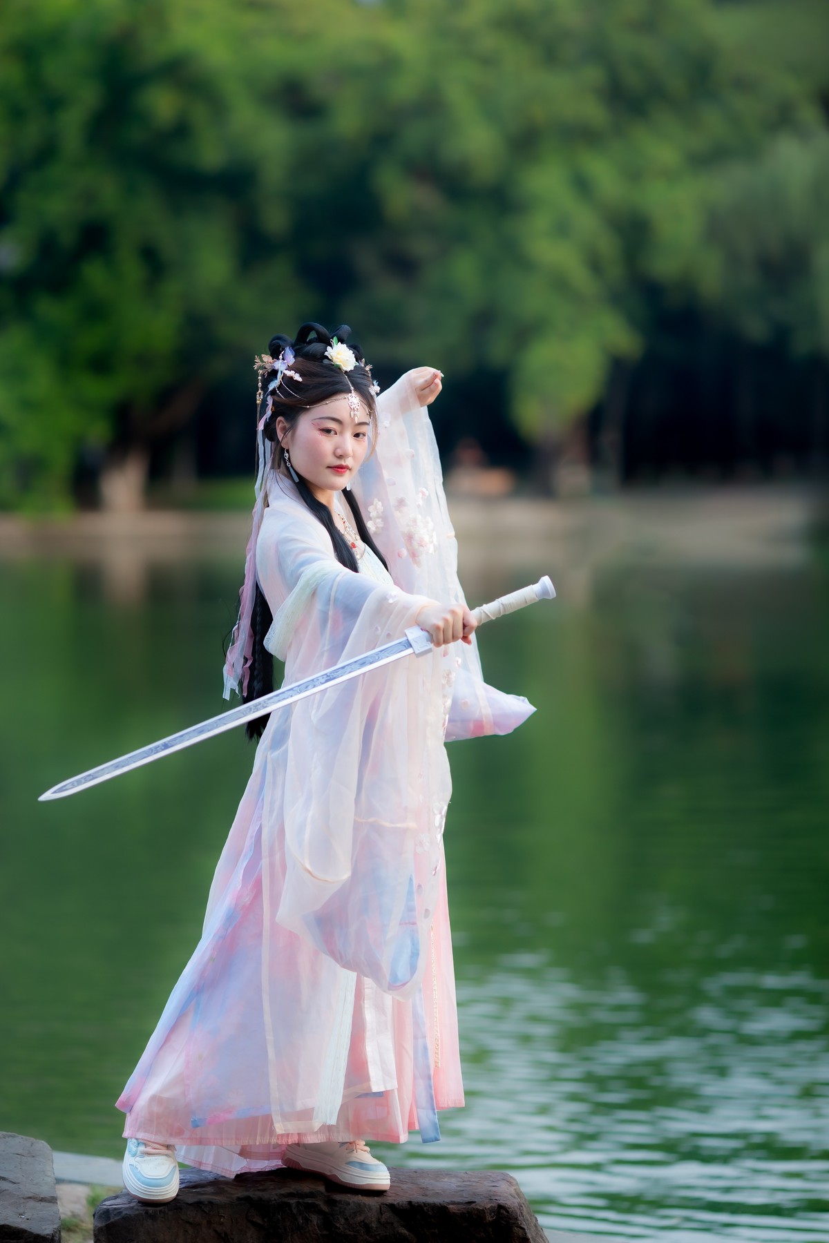 包河边试拍剑侠女郎-中关村在线摄影论坛
