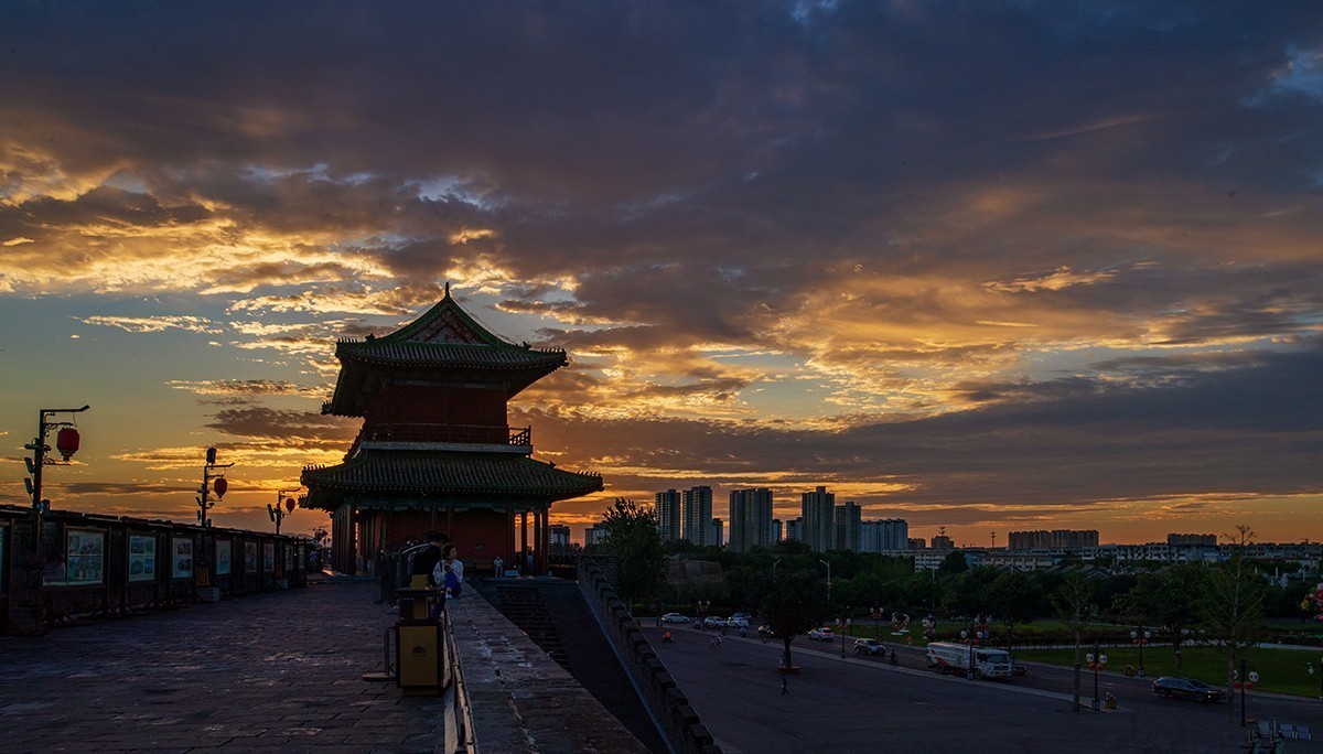 古城晚霞耀满天-中关村在线摄影论坛