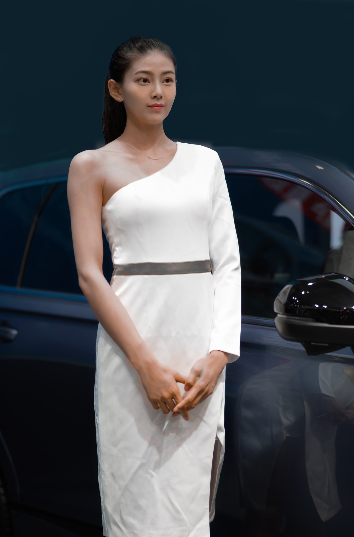 秋季车展上的车模-中关村在线摄影论坛