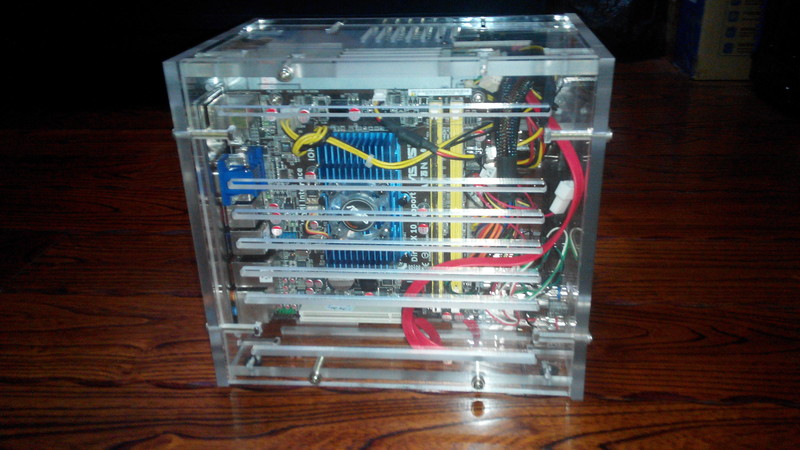 最近安装的亚克力透明NAS机箱本人亲自操刀设计-中关村在线硬件论坛