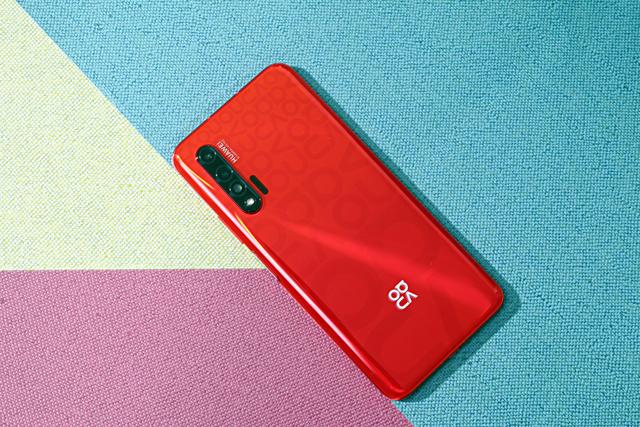 华为nova6 5G对比iPhone11：从自拍到续航全面碾压-中关村在线综合论坛