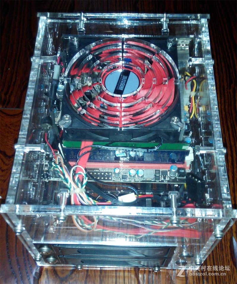 最近安装的亚克力透明NAS机箱本人亲自操刀设计-中关村在线硬件论坛