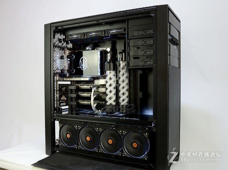 ZERO｜海盗船900D “三角鱼叉”高清整机SHOW图分享-中关村在线硬件论坛