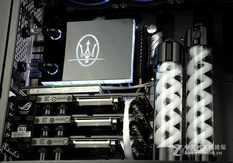 ZERO｜海盗船900D “三角鱼叉”高清整机SHOW图分享-中关村在线硬件论坛