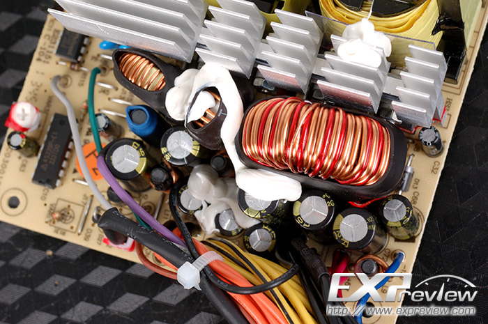 与大家分享：航嘉Jumper450B拆解及电路分析！-中关村在线硬件论坛