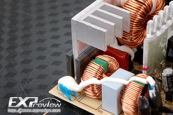 与大家分享：航嘉Jumper450B拆解及电路分析！-中关村在线硬件论坛