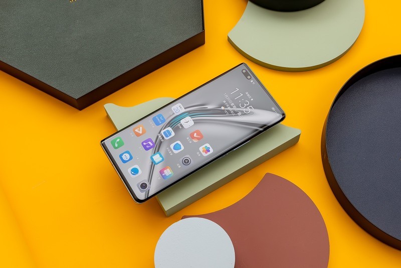 荣耀V40首发评测—10亿色超感屏+120Hz+66W快充-中关村在线综合论坛