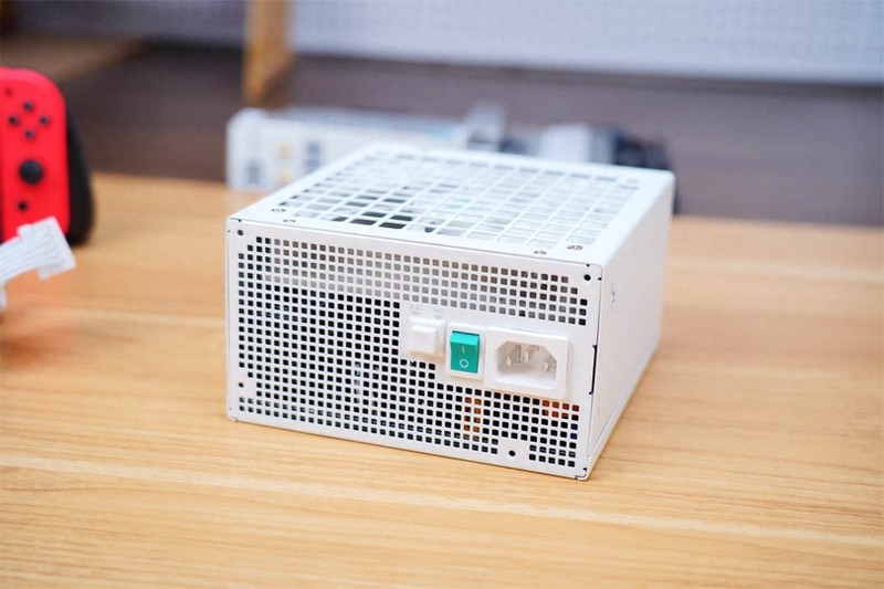 分形工艺Torrent EATX机箱：满足高端玩家对性能与外观的双重追求-中关村在线硬件论坛