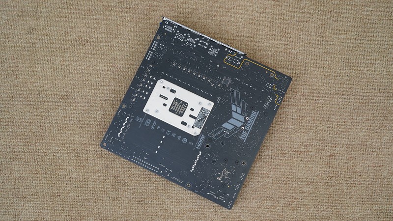 AMD 9000系CPU的平民化座驾，华硕B850重炮手评测体验-中关村在线硬件论坛