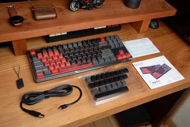 花一把的钱体验三把的手感，血手幽灵T87 LT变速光轴机械键盘开箱-中关村在线综合论坛